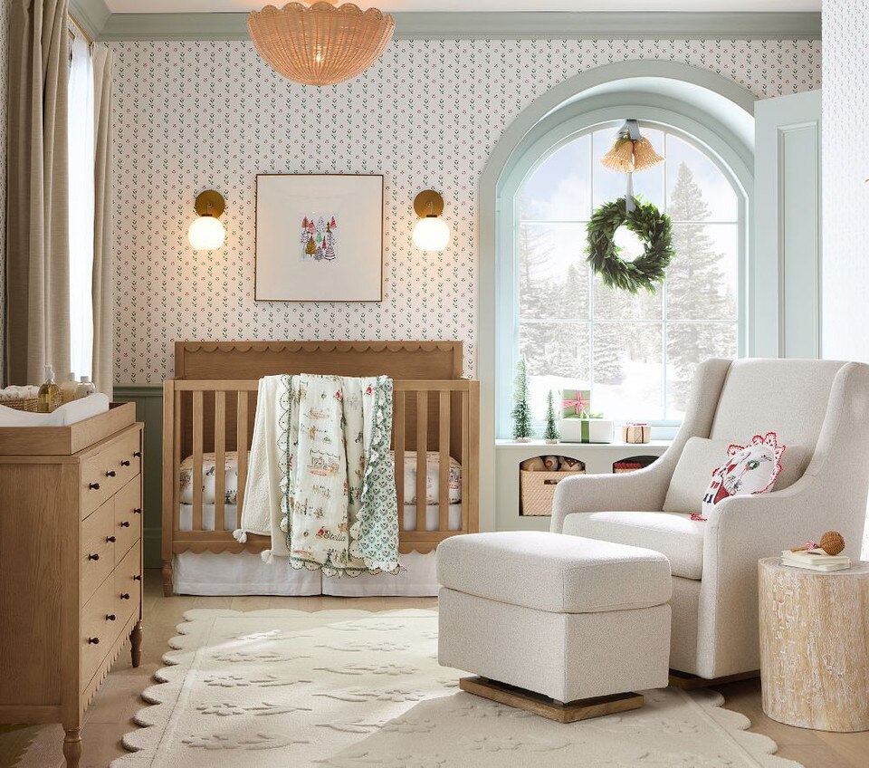 Penny Extra-Wide Changing Table | Pottery Barn Kids UK