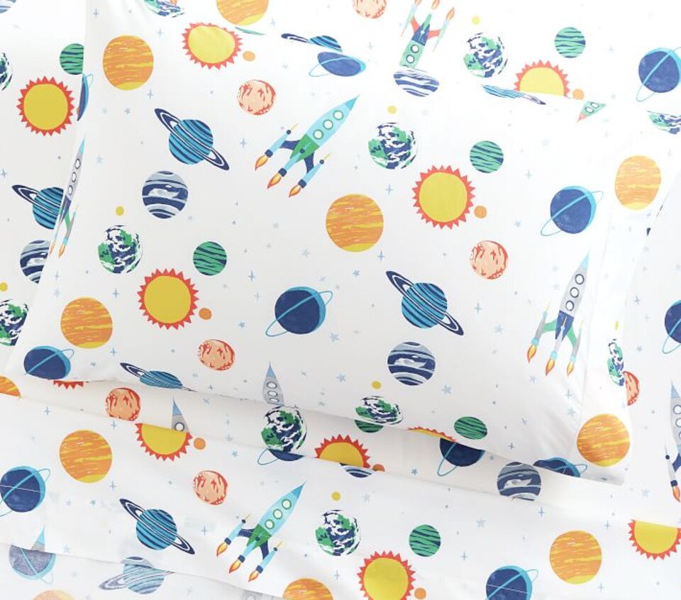 Solar System Glow-in-the-Dark Sheet Set & Pillowcase - Pottery Barn Kids UK