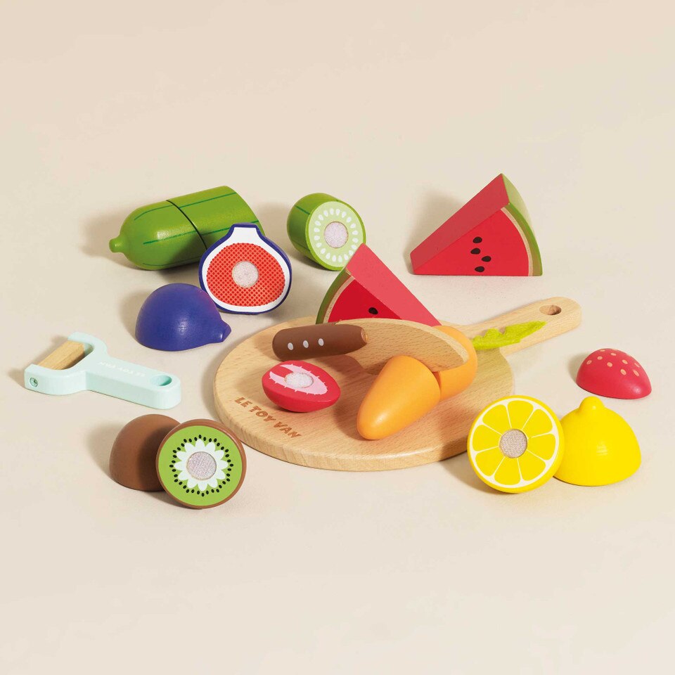 Le Toy Van Wooden Chopping Board & Sliceable Play Food | Pottery barn ...